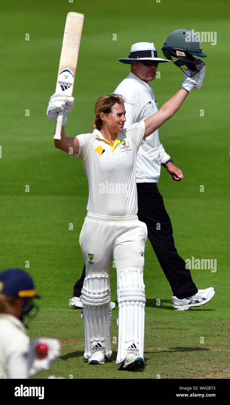 Ellyse perry test hi-res stock photography and images - Alamy