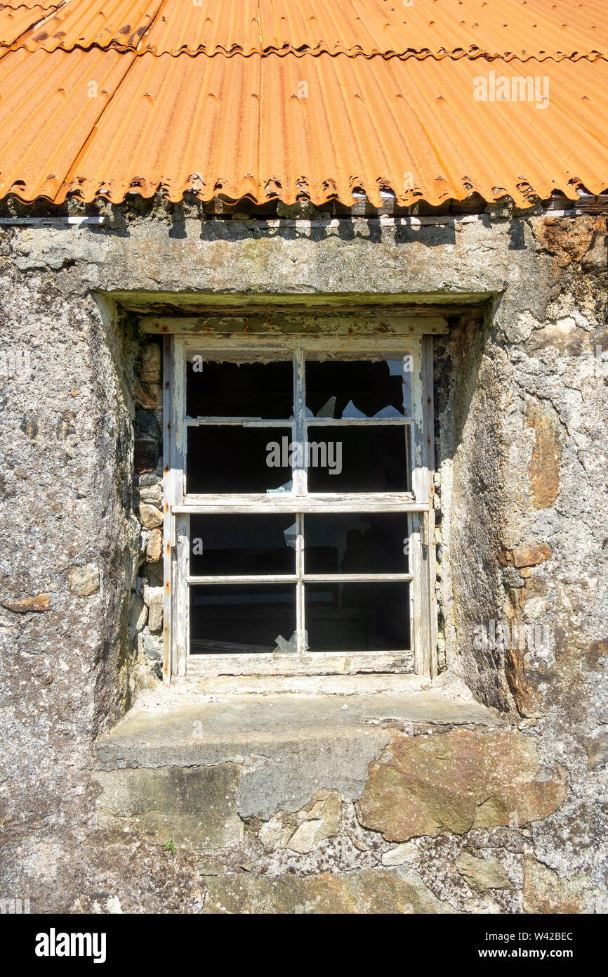 Broken Window, Abandoned cottage near Scalpay Bridge, Harris, Hebrides ...