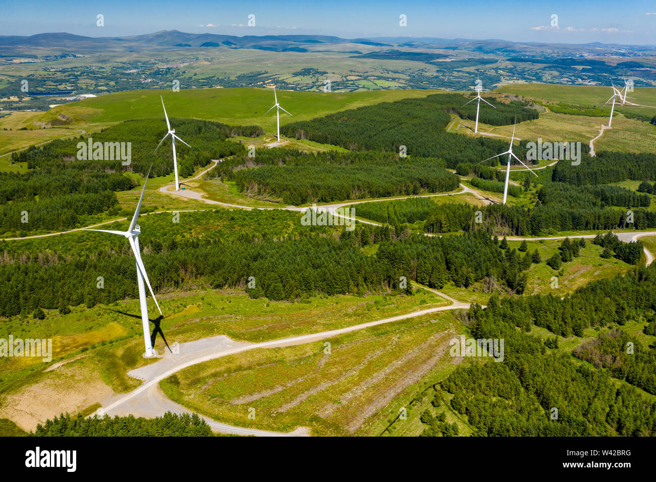 Wind farm wales hi-res stock photography and images - Alamy