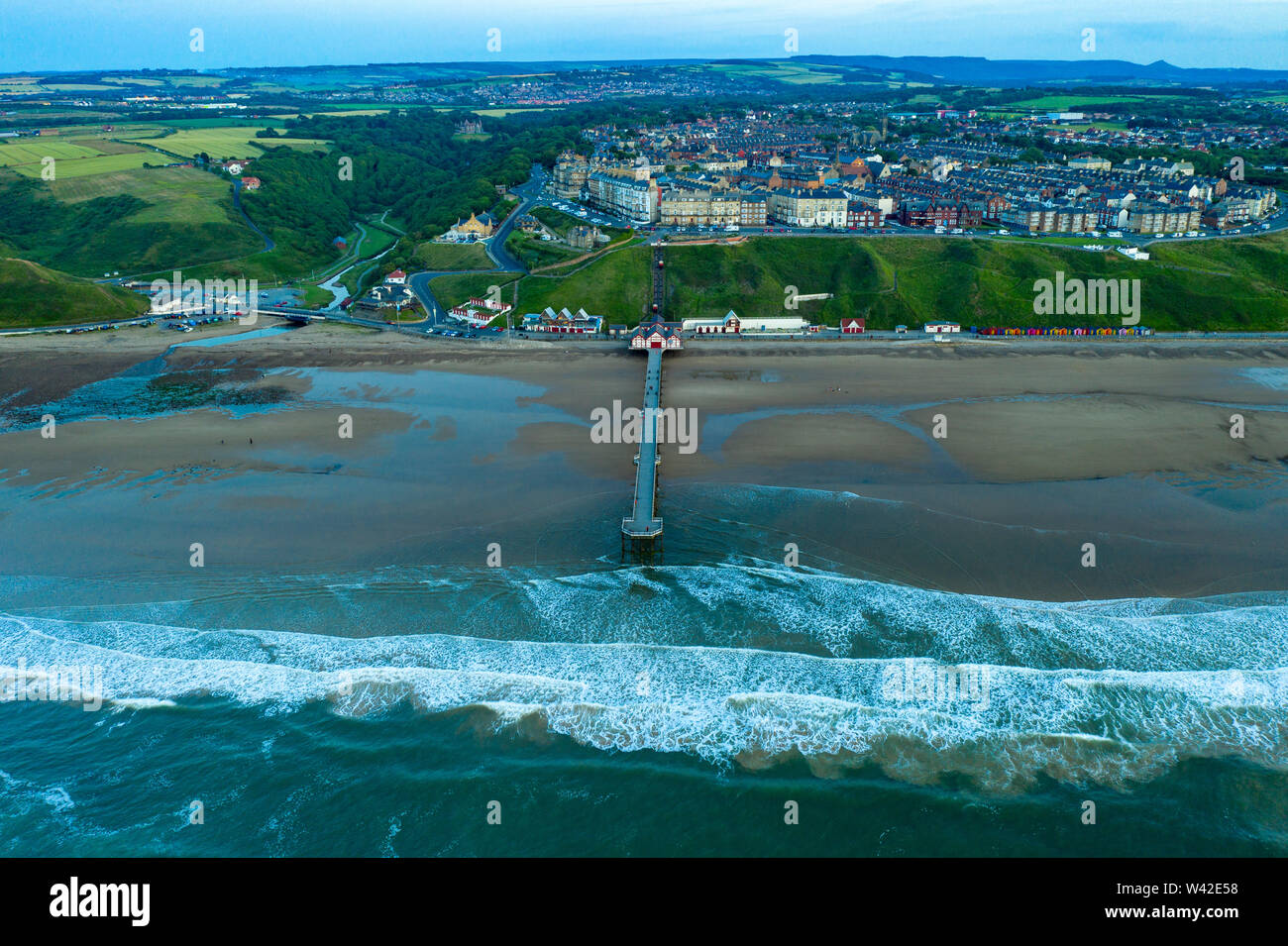 Saltburn Beach and Pier, North Yorkshire Stock Photo - Alamy