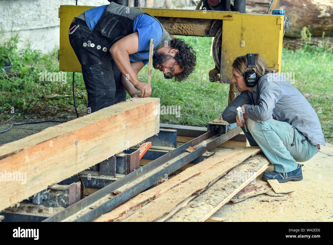 Journeymen carpenter hi-res stock photography and images - Alamy