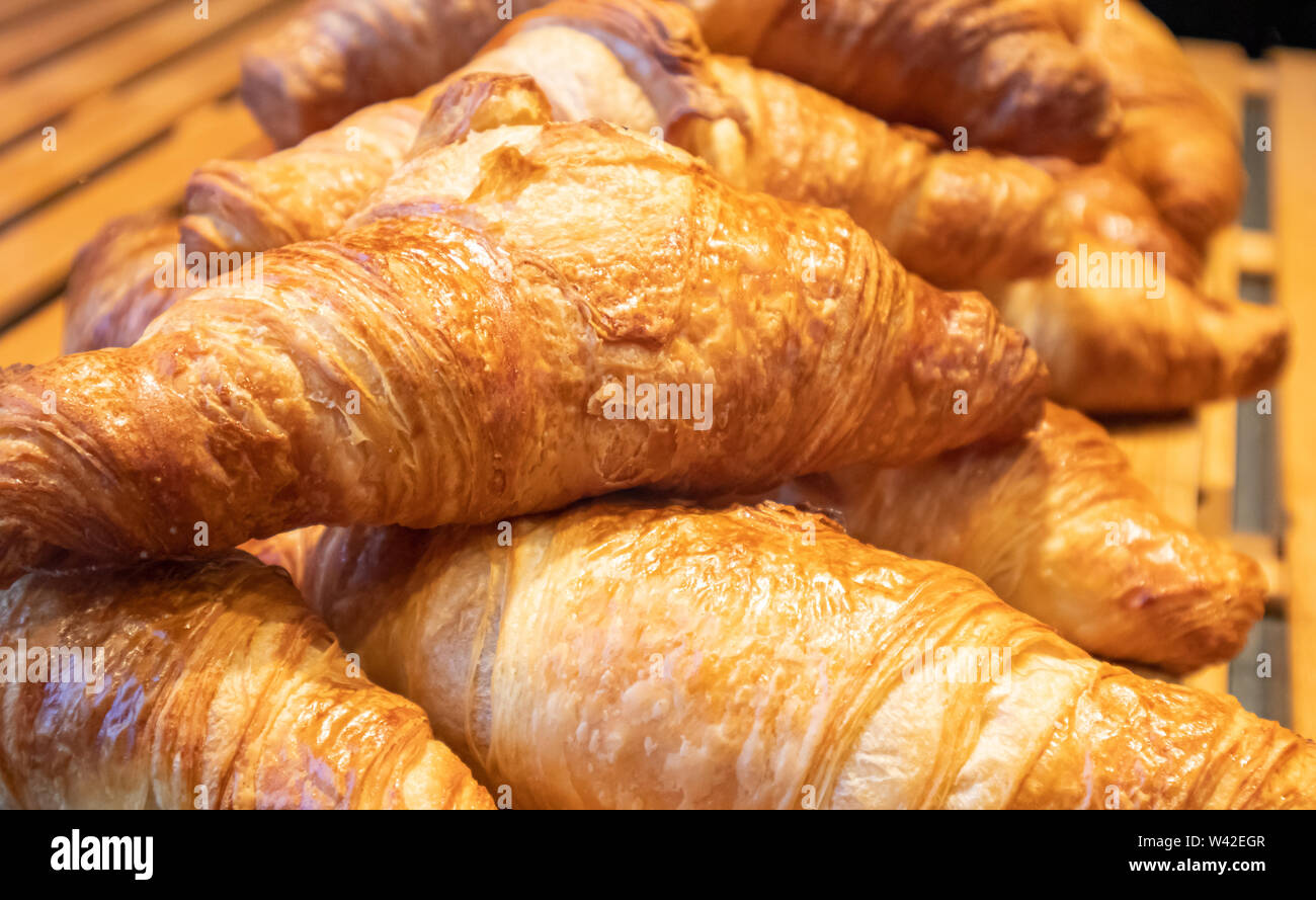 A bakery display hi-res stock photography and images - Alamy