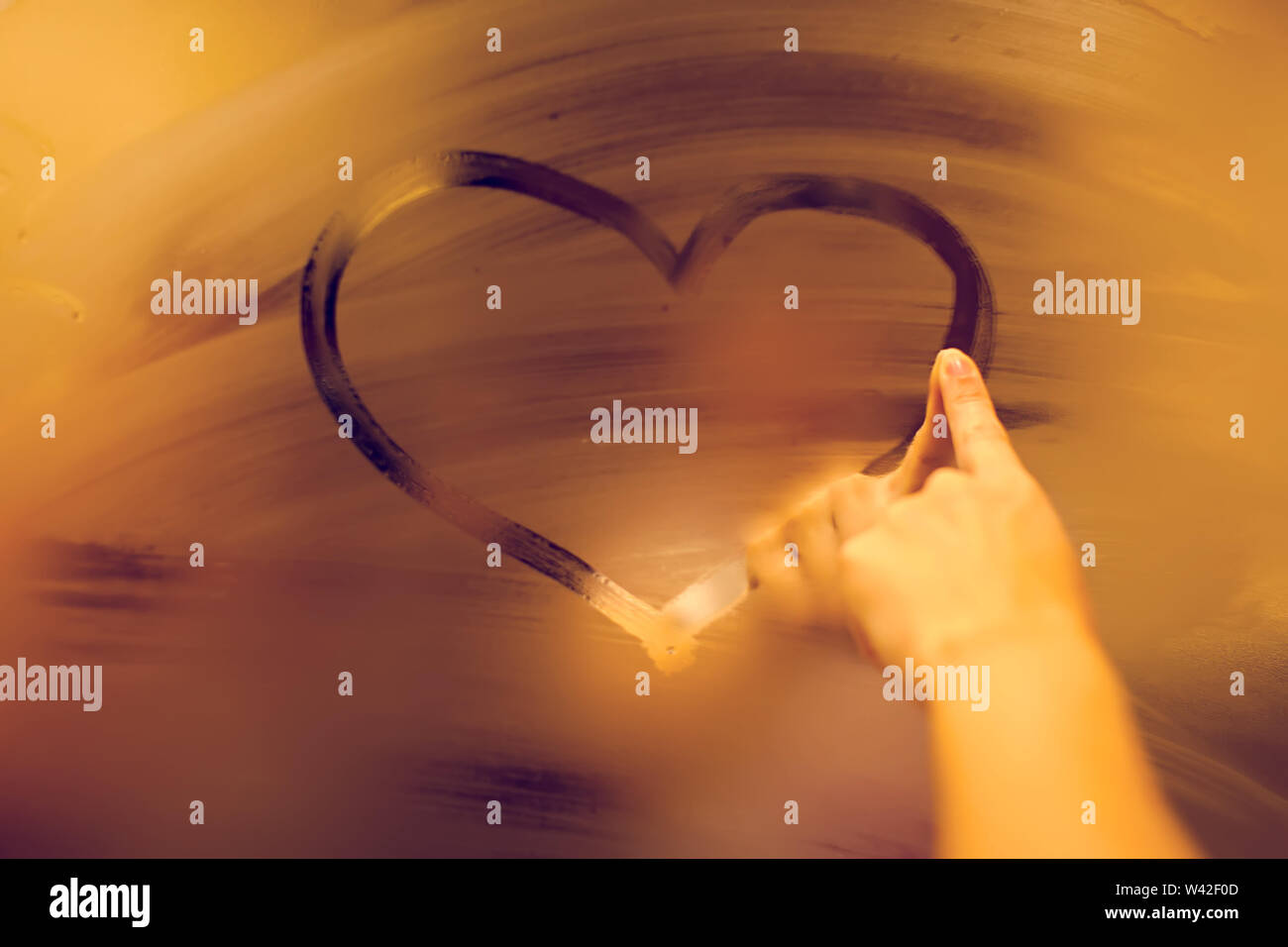 Steam mirror with heart hi-res stock photography and images - Alamy