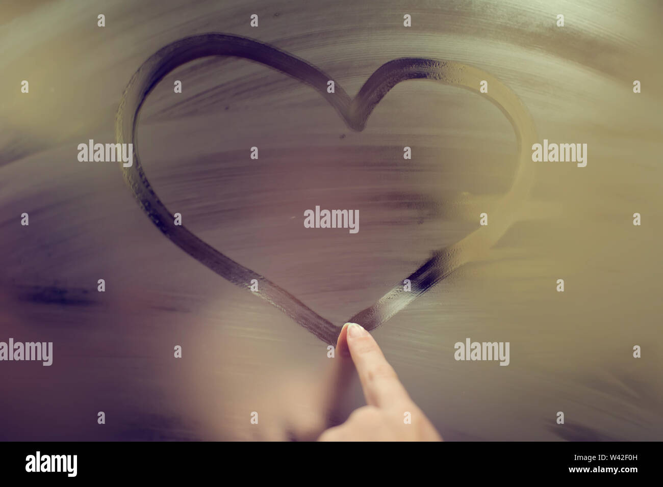 Steam mirror with heart hi-res stock photography and images - Alamy