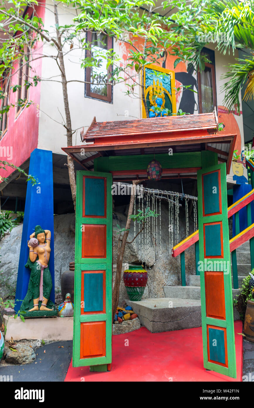 Koh Samui, Thailand - April 18, 2019: Entrance door of a hippie village ...
