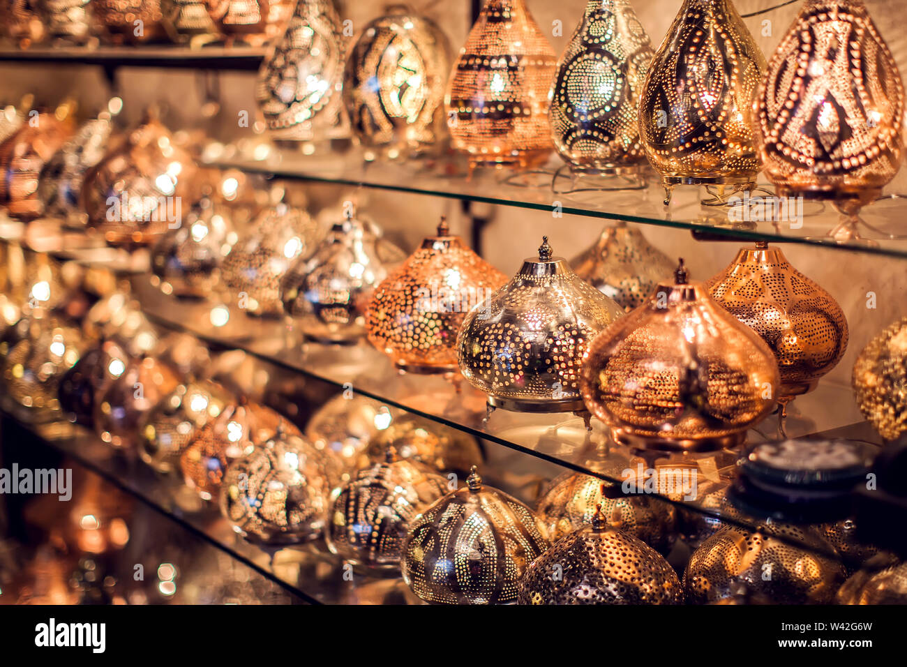 Arabic lamps hi-res stock photography and images - Alamy