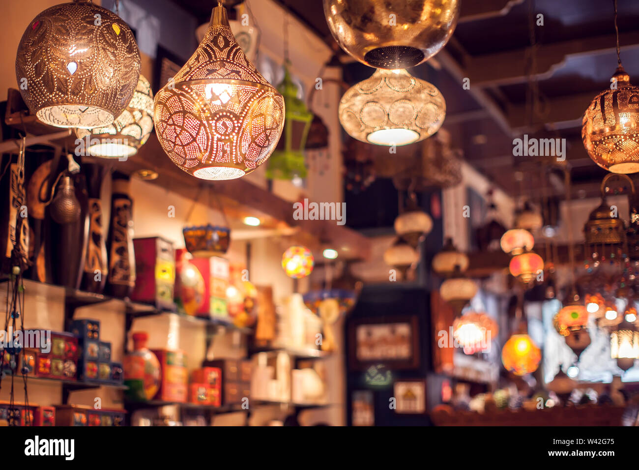 Arabic lamps hi-res stock photography and images - Alamy