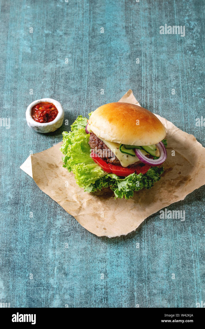 Homemade hamburger with beef Stock Photo - Alamy