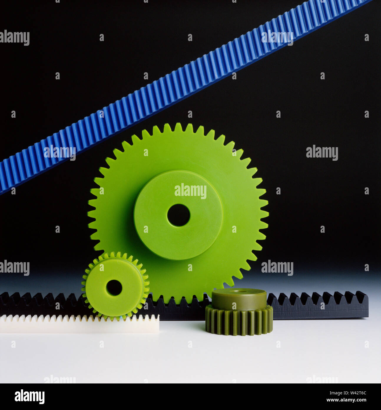 Gear rail hi-res stock photography and images - Alamy