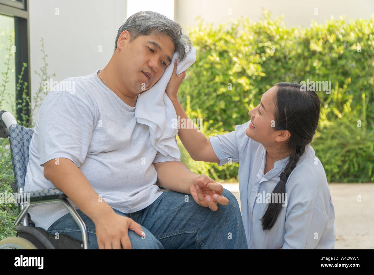 Fat wheelchair hi-res stock photography and images - Alamy