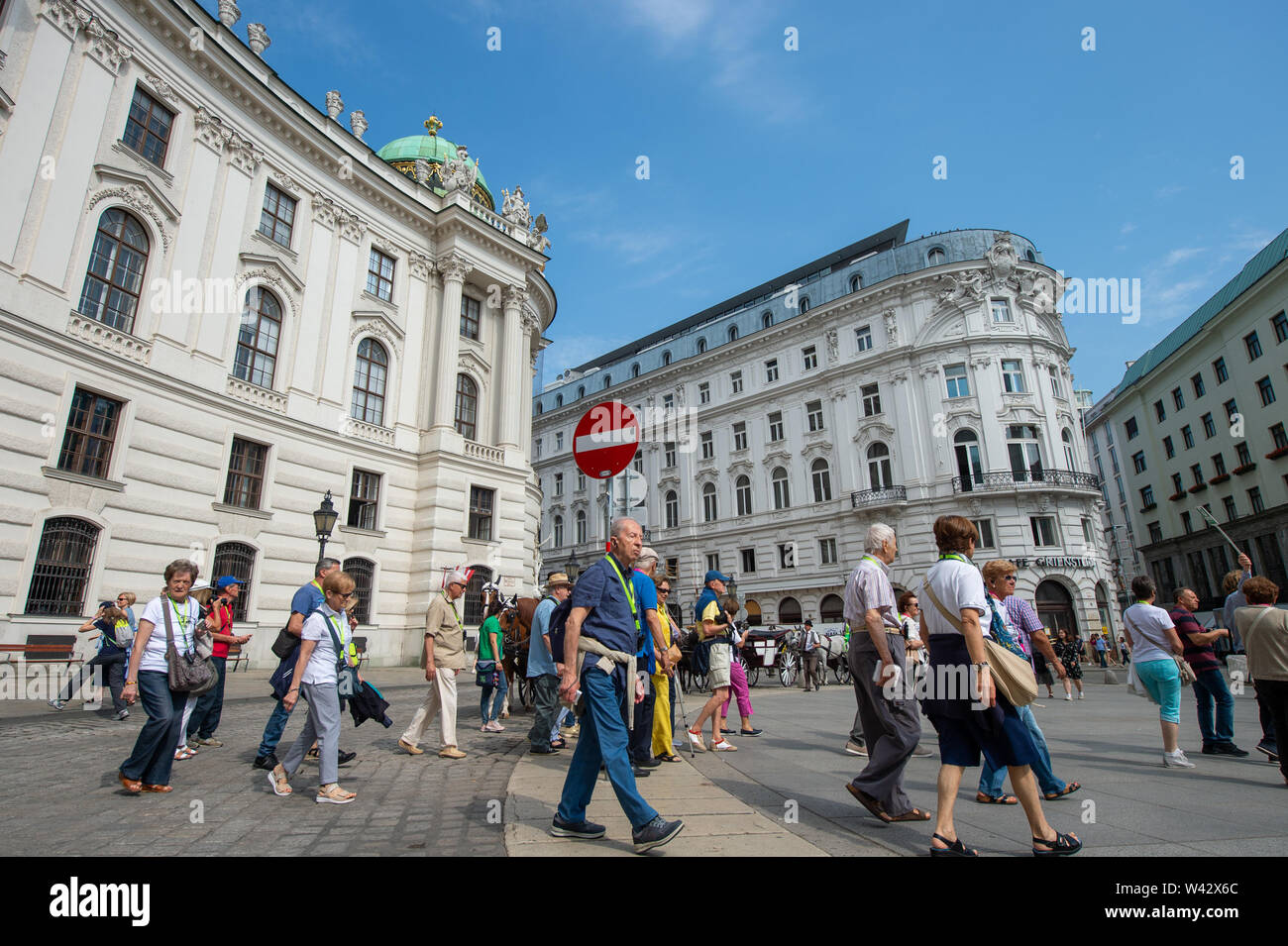 Vienna. 19th July, 2019. Tourists visit the inner city of Vienna ...