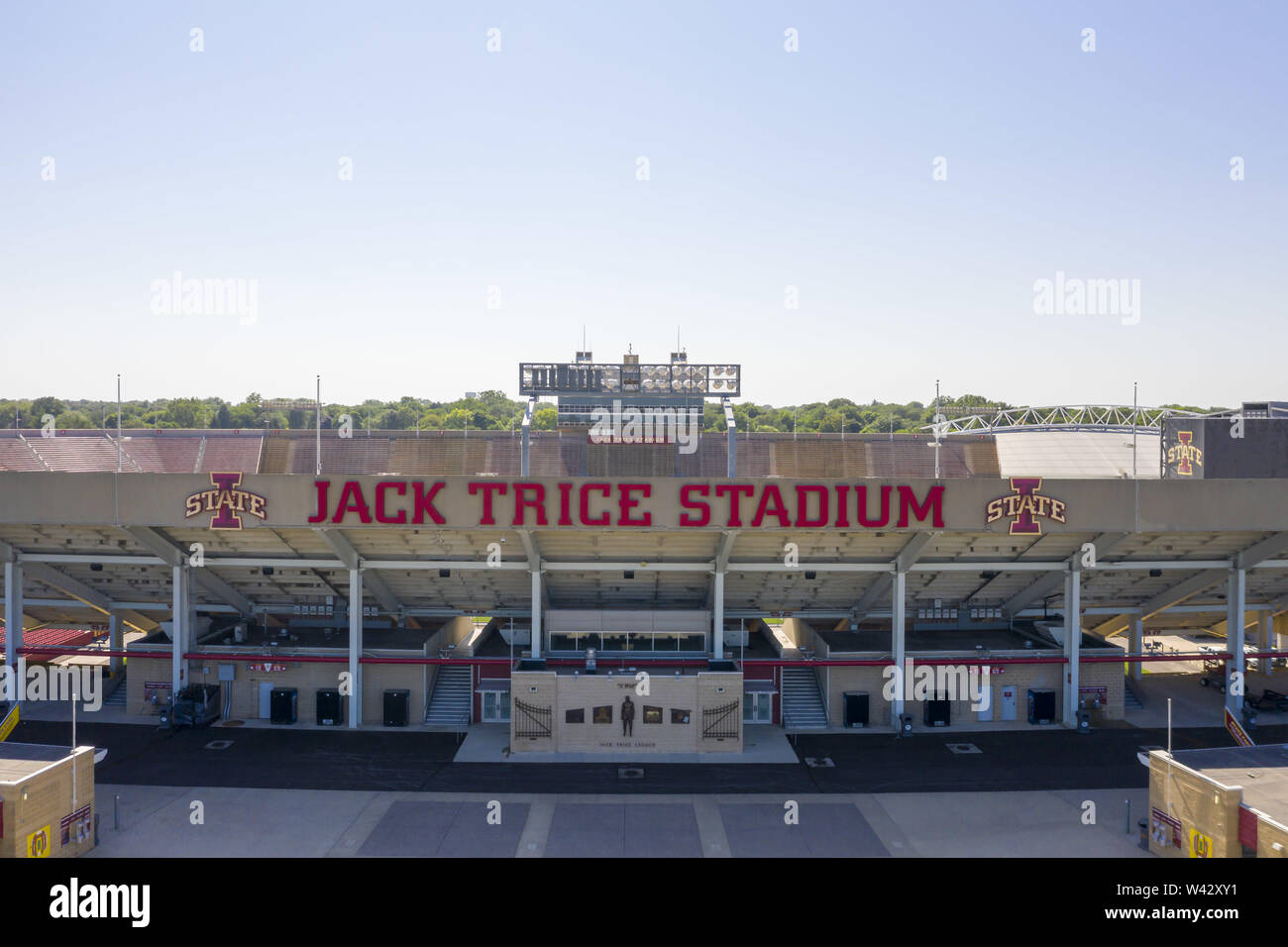 Jack trice stadium hi-res stock photography and images - Alamy