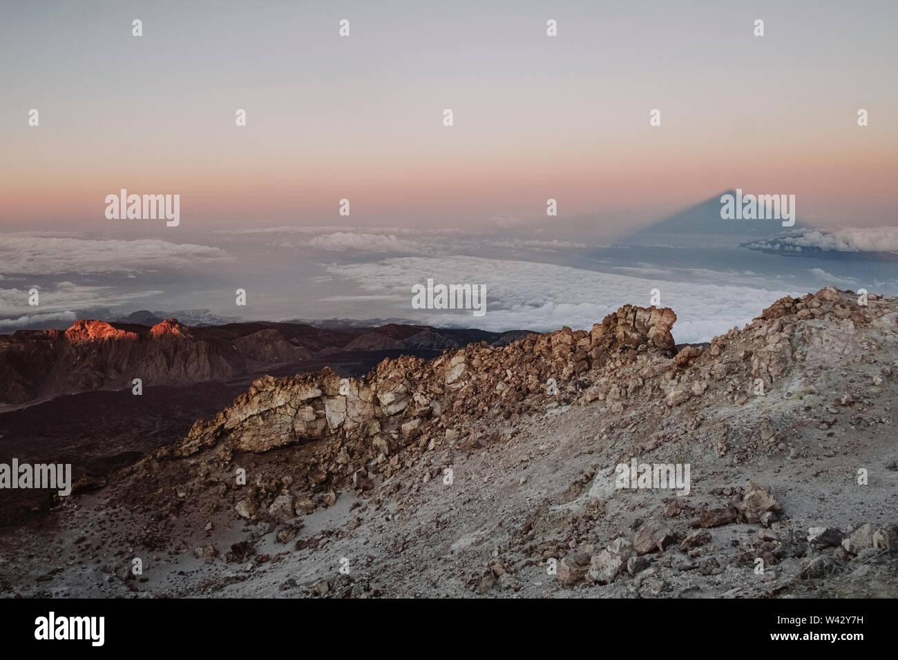 Mount shadow hi-res stock photography and images - Alamy