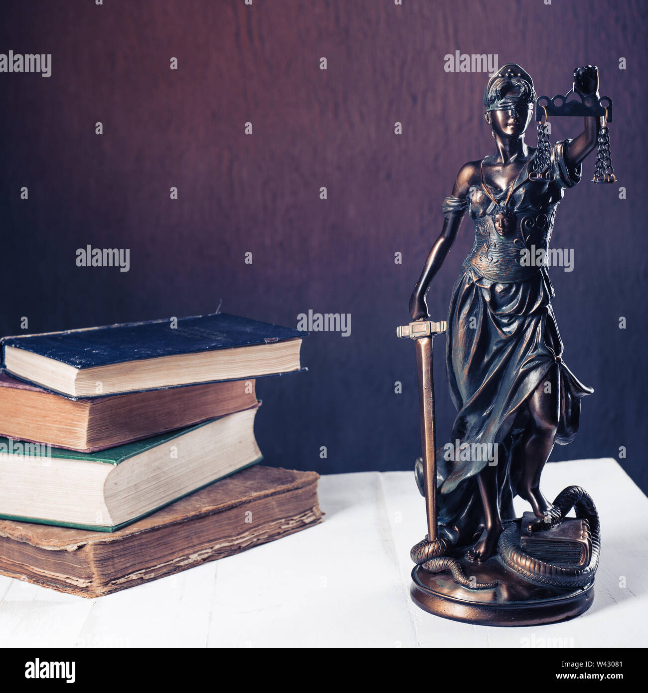 Lady justice statue law table hi-res stock photography and images - Alamy
