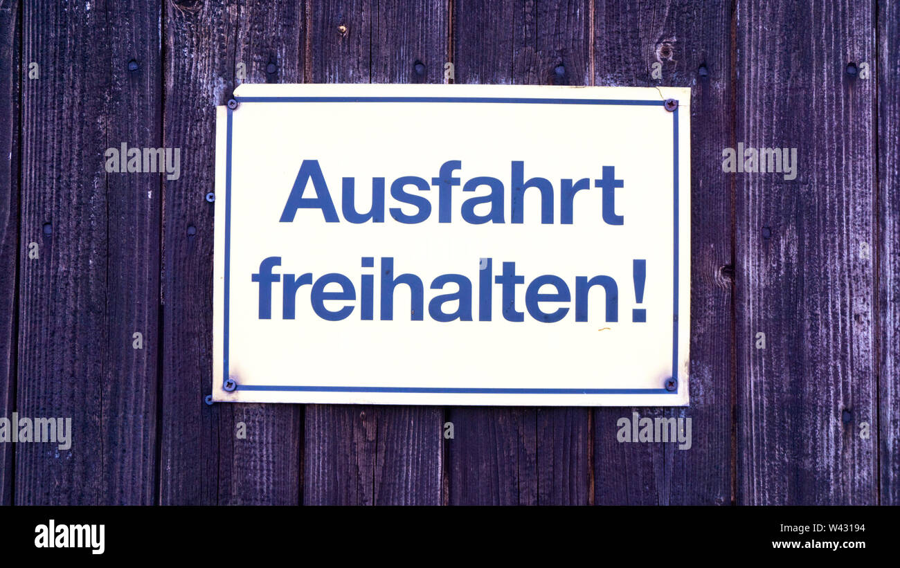 Ausfahrt sign hi-res stock photography and images - Alamy