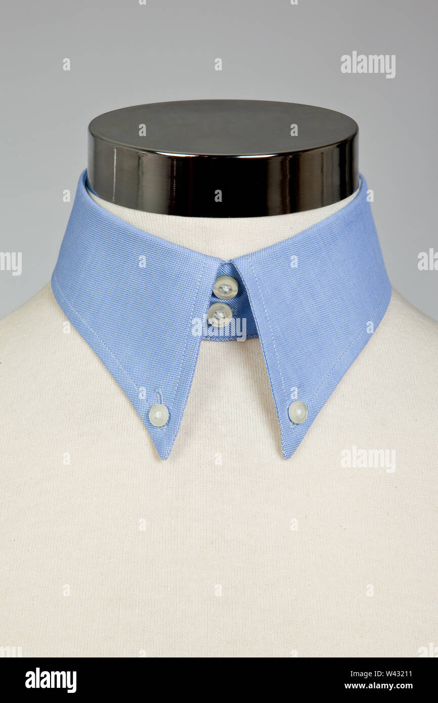 Two shirt buttons hi-res stock photography and images - Alamy