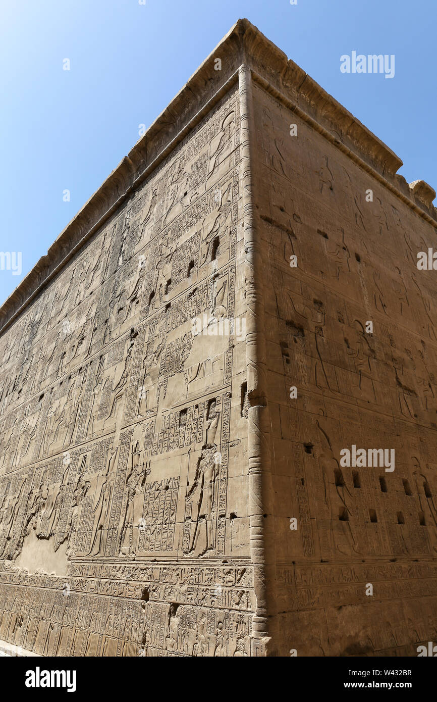 Scene from Edfu Temple in Edfu Town, Egypt Stock Photo - Alamy