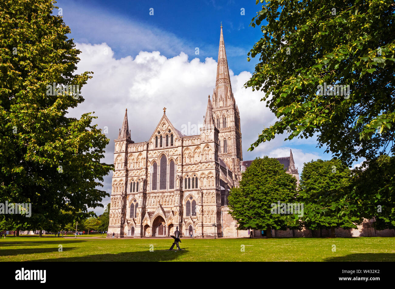 Salisbury Cathedral, Salisbury, England Stock Photo - Alamy
