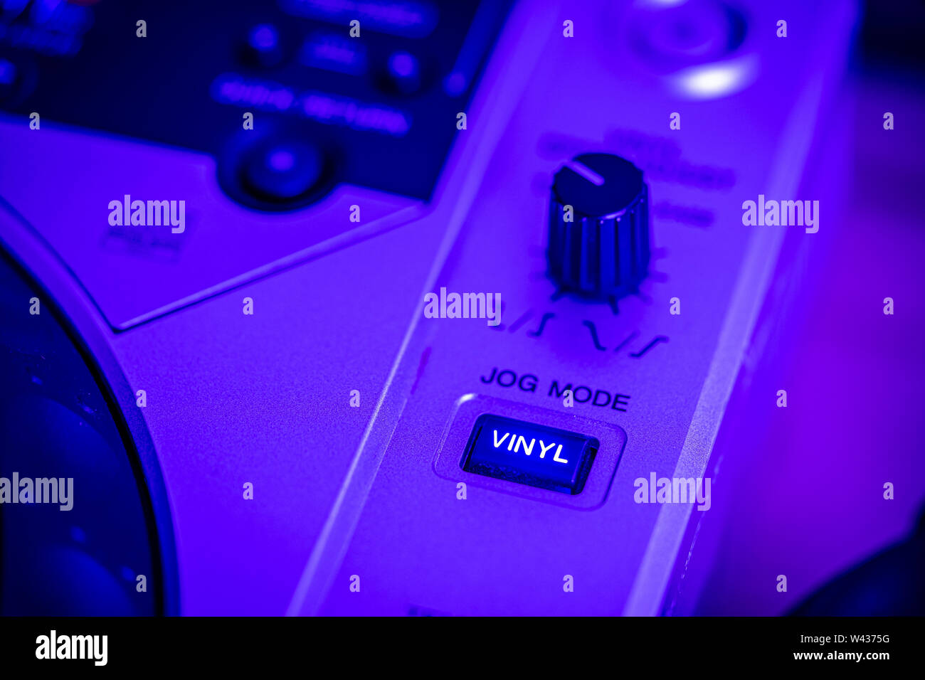 Blue stage lighting hi-res stock photography and images - Alamy