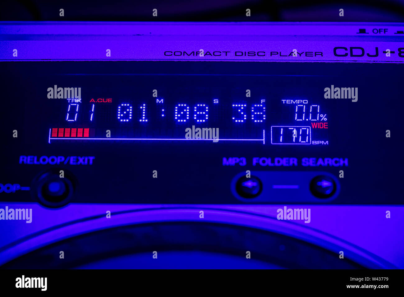 Blue stage lighting hi-res stock photography and images - Alamy