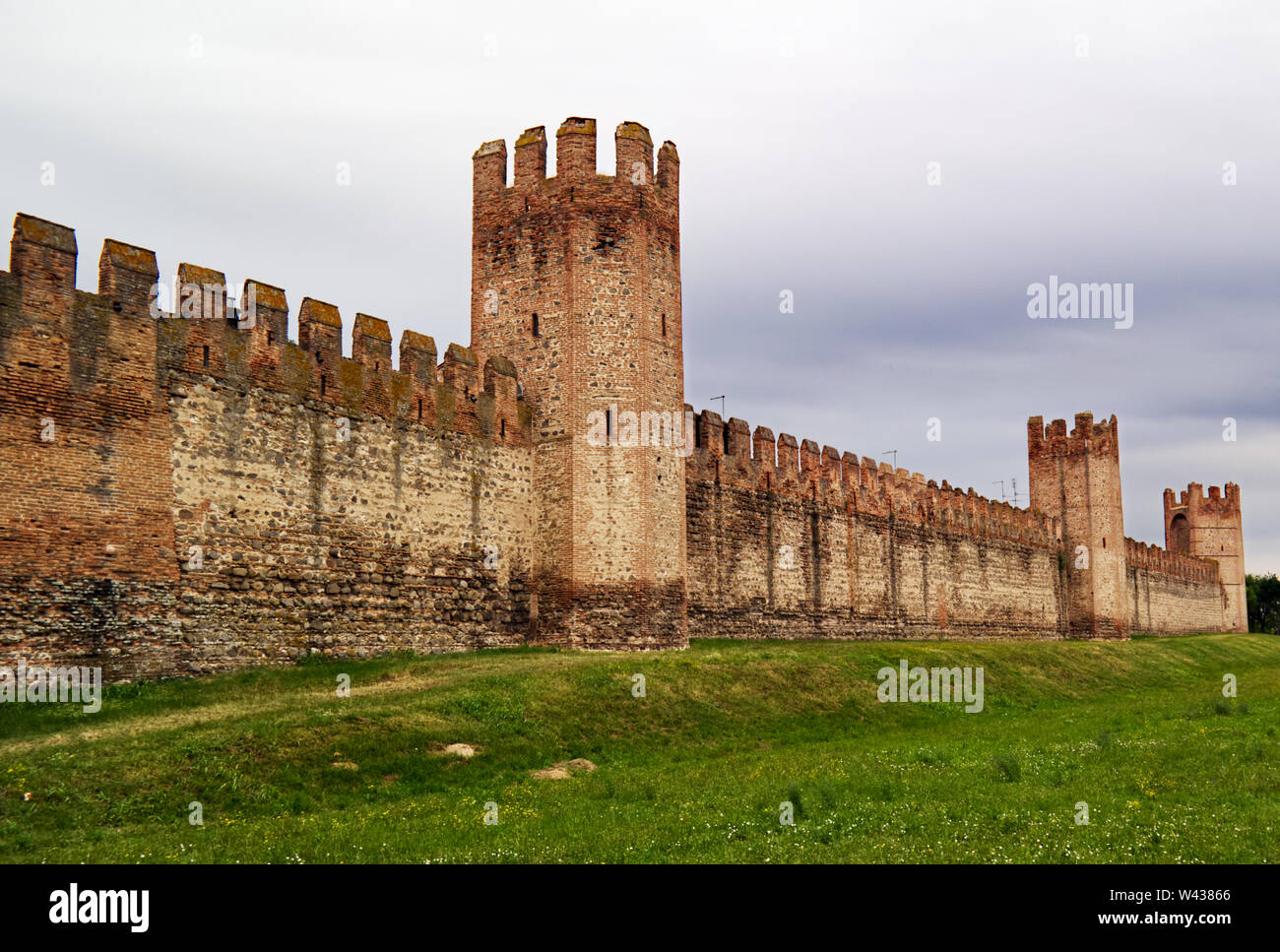 Medieval defense walls of the town of Montagnana, Padova, Italy Stock ...