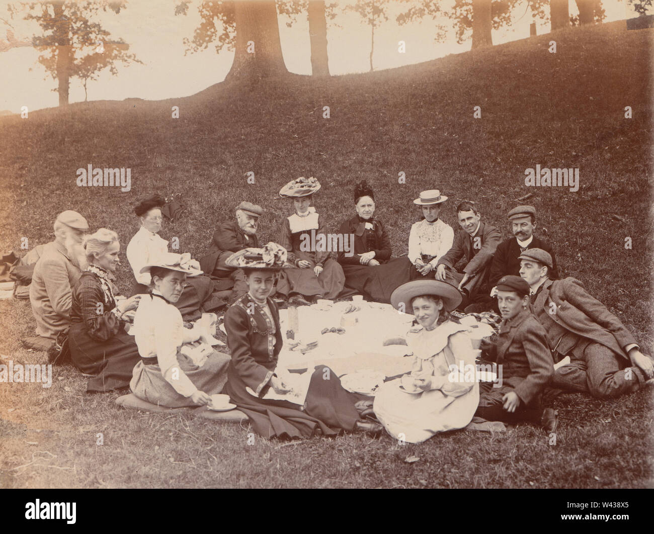 Edwardian People Stock Photos & Edwardian People Stock Images - Alamy
