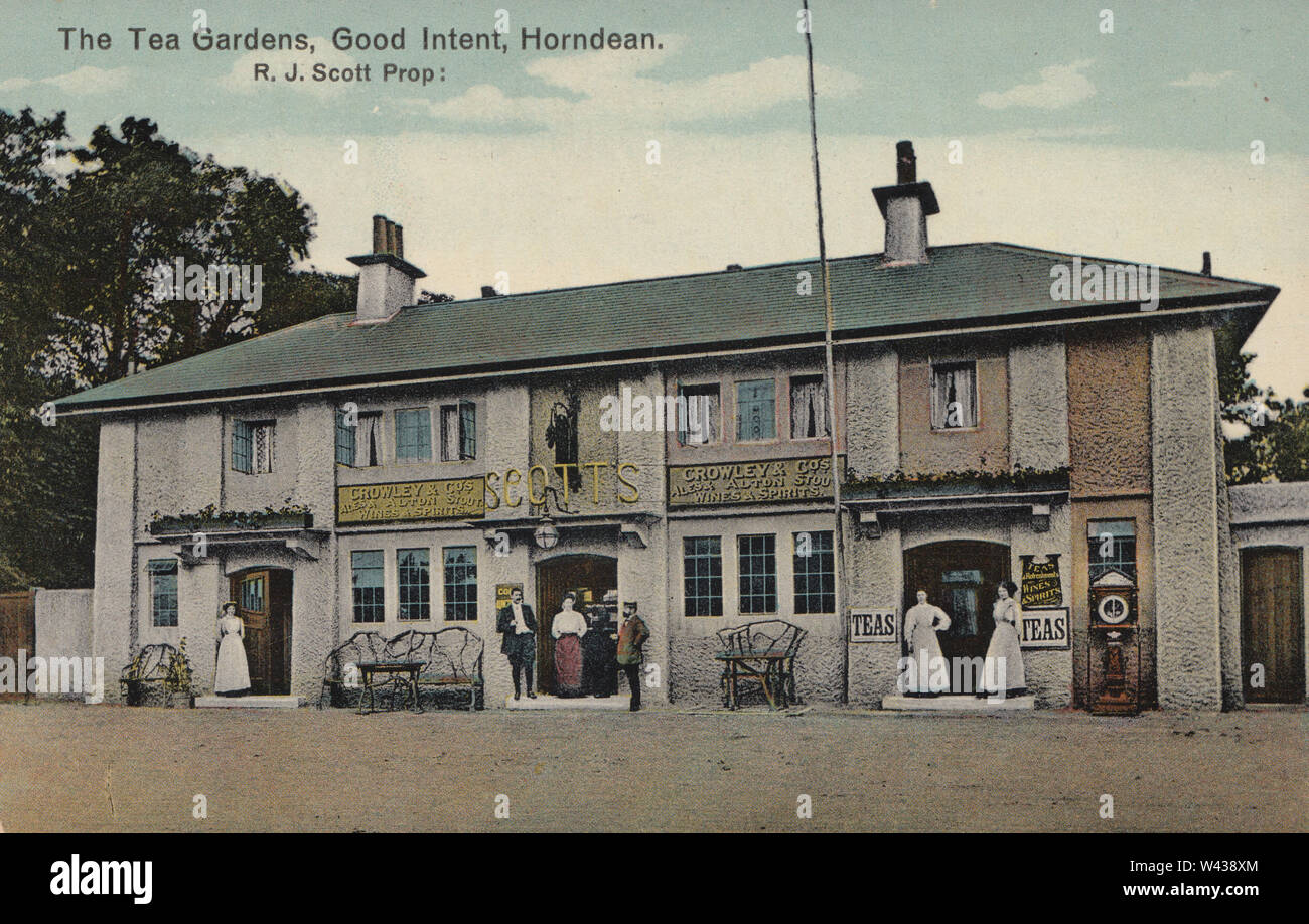 Edwardian tea colour hi-res stock photography and images - Alamy