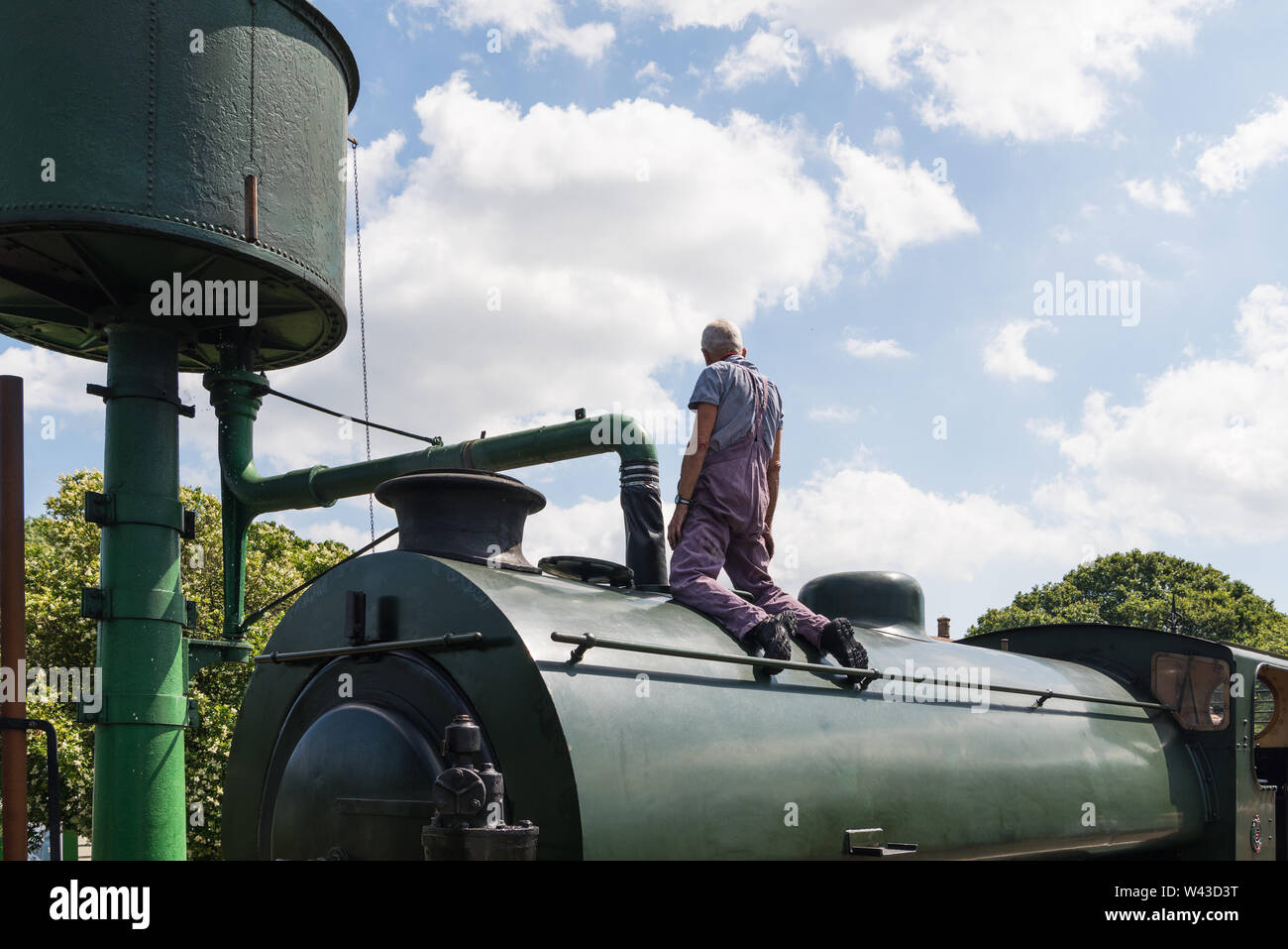 Steam locomotive water tower hi-res stock photography and images - Alamy