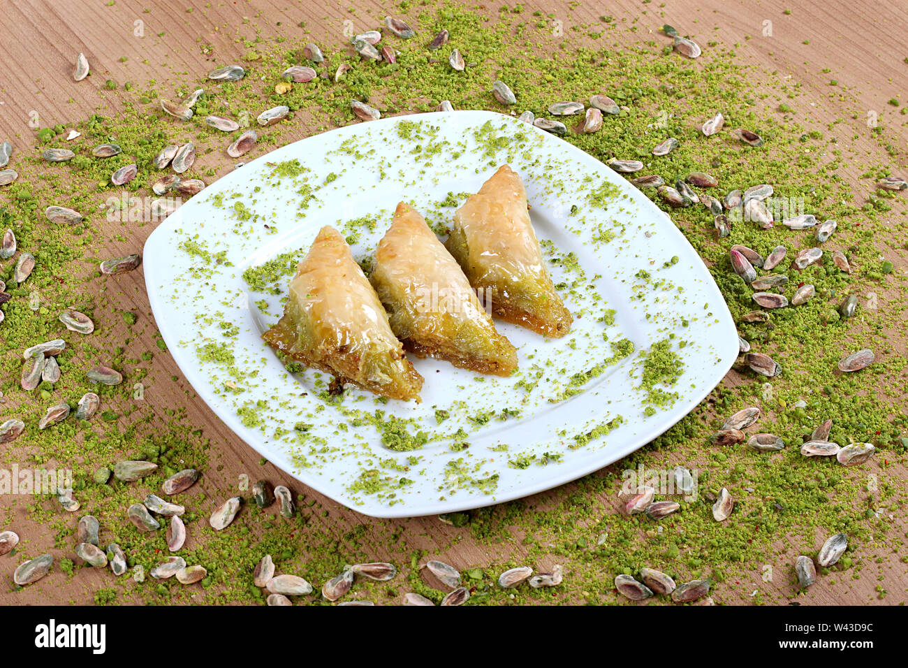the best turkish baklava subiyet Stock Photo - Alamy