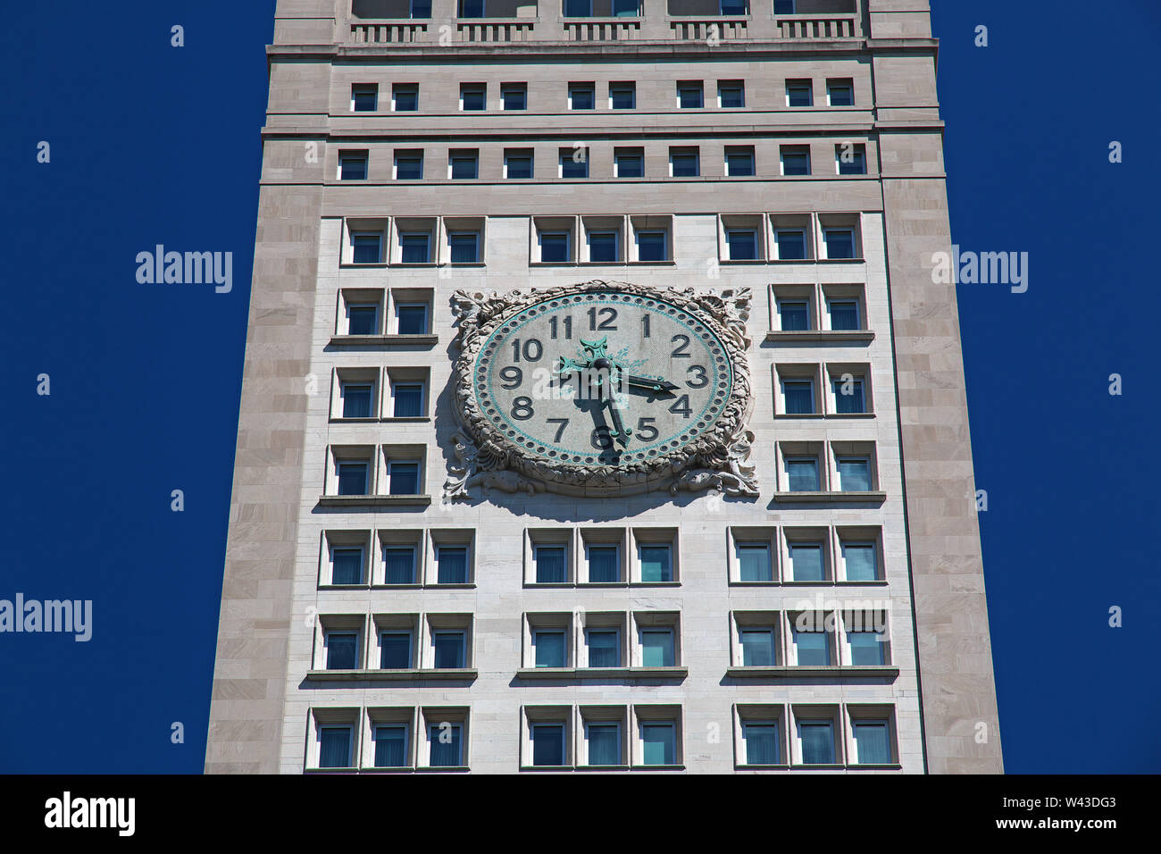 Jungle watch tower hi-res stock photography and images - Alamy