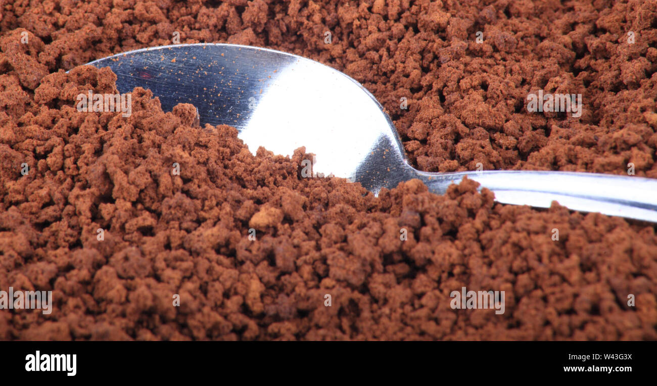 instant coffee and teaspoon Stock Photo - Alamy
