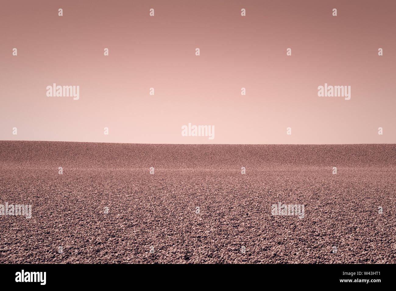 Red tinted hi-res stock photography and images - Alamy