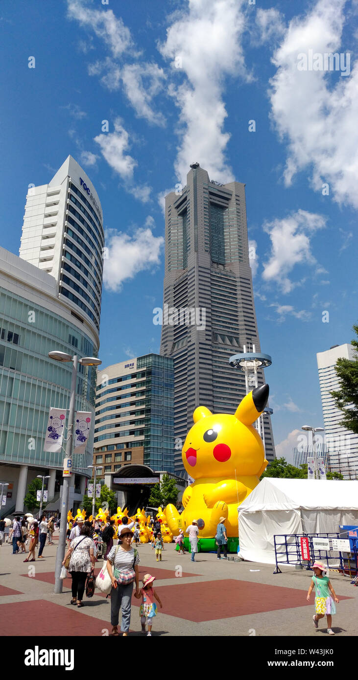 Pokemon cartoon characters hi-res stock photography and images - Alamy