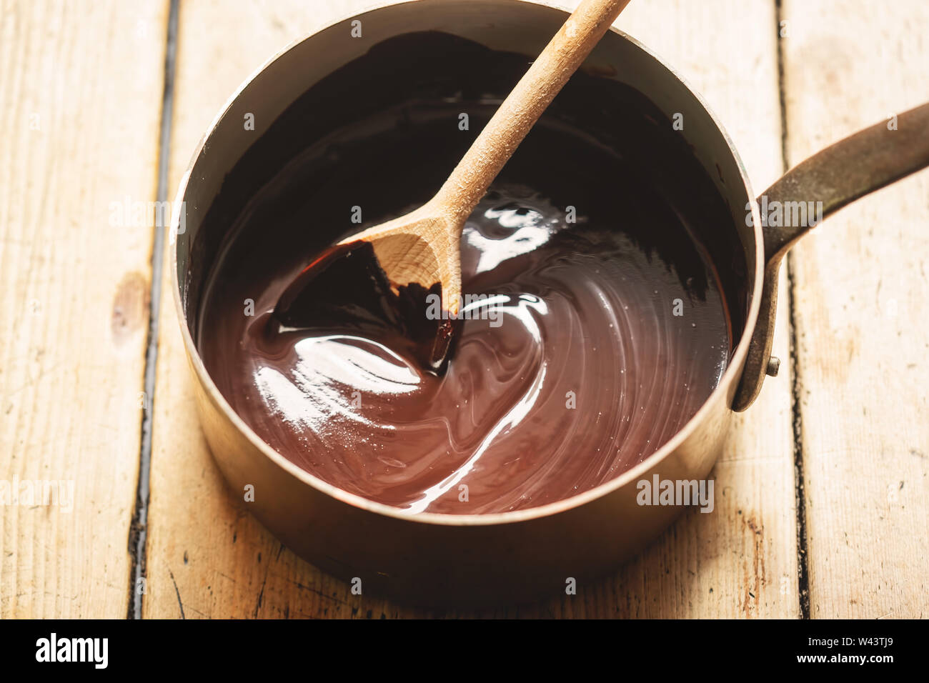 Preparing chocolate ganache in hi-res stock photography and images - Alamy