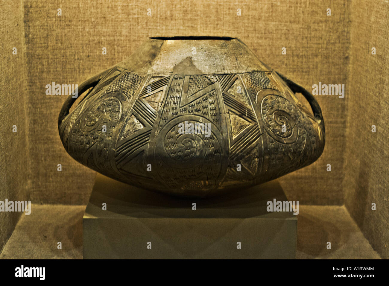 Ancient museum exhibits from ancient Greece Stock Photo - Alamy