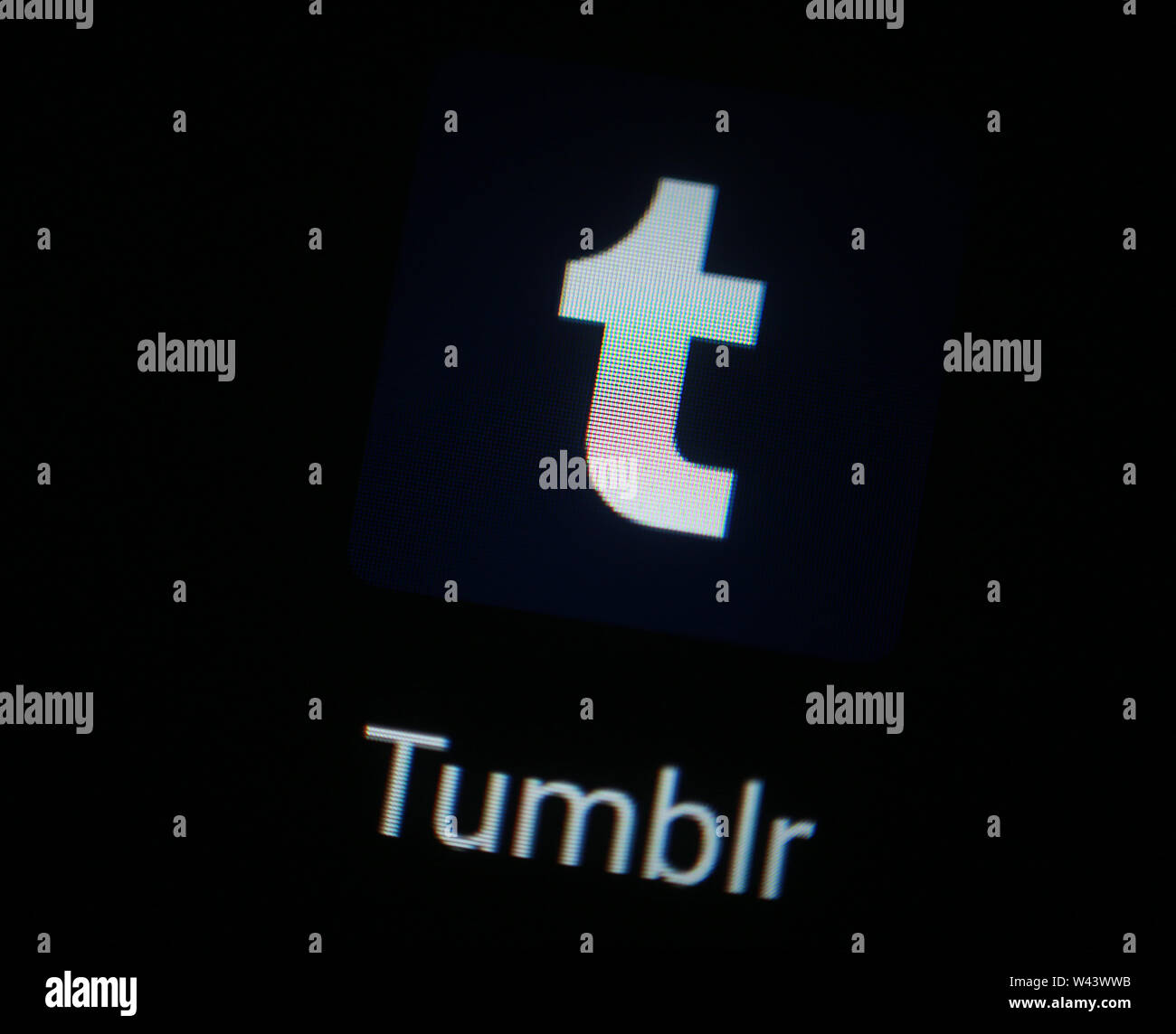 LinkedIn application icon on computer display Stock Photo - Alamy