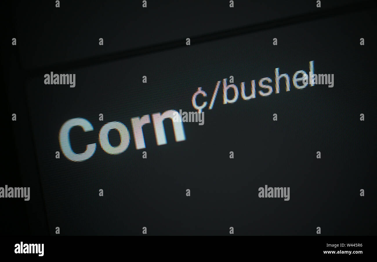 Tons of corn hi-res stock photography and images - Alamy