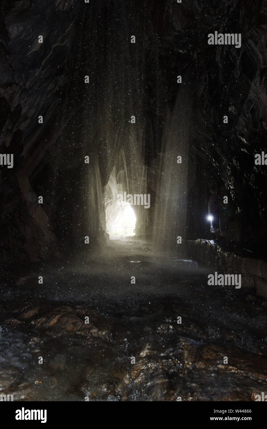 Water Curtain Cave High Resolution Stock Photography and Images - Alamy