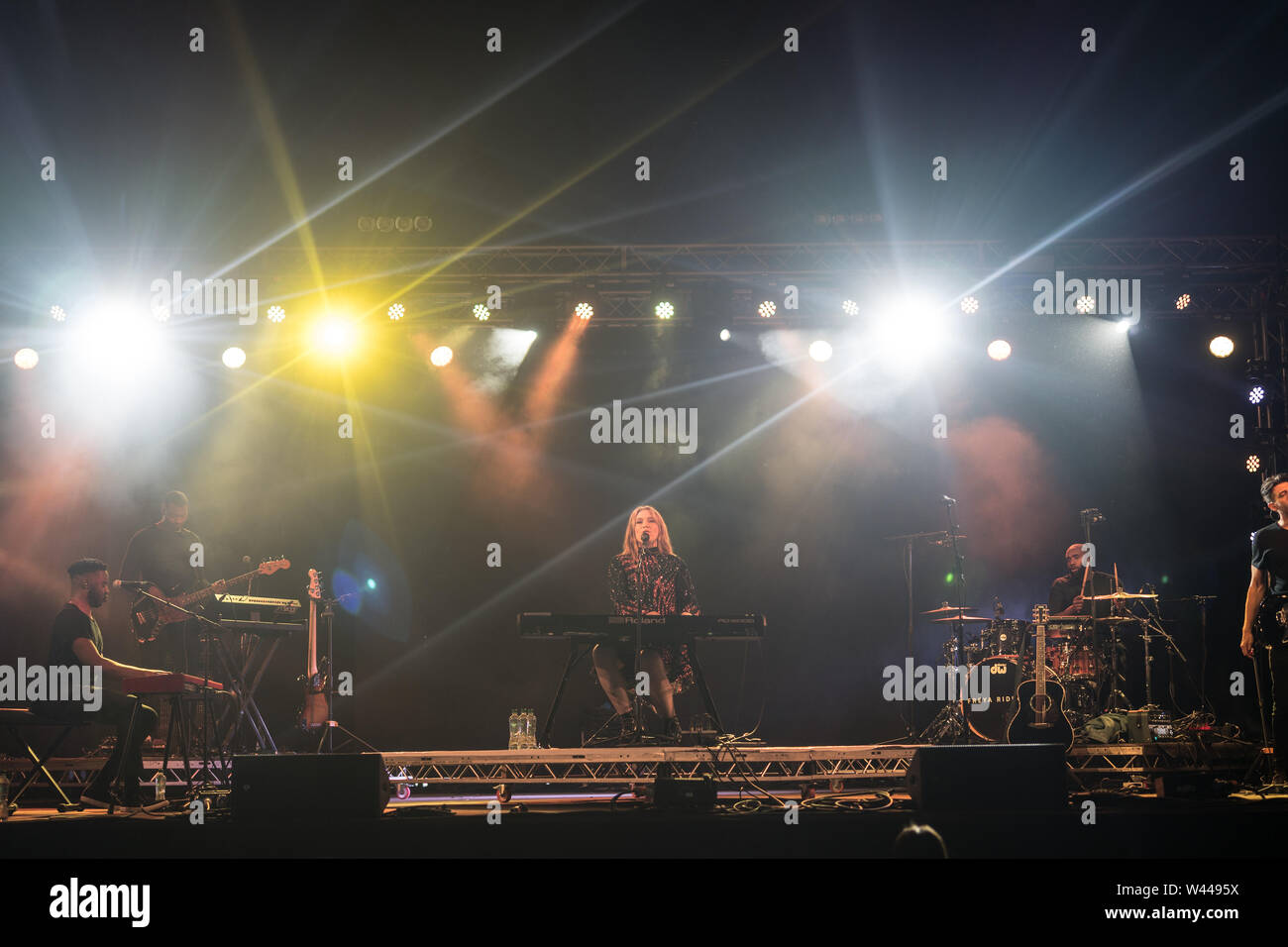 Freya ridings live photo hi-res stock photography and images - Alamy