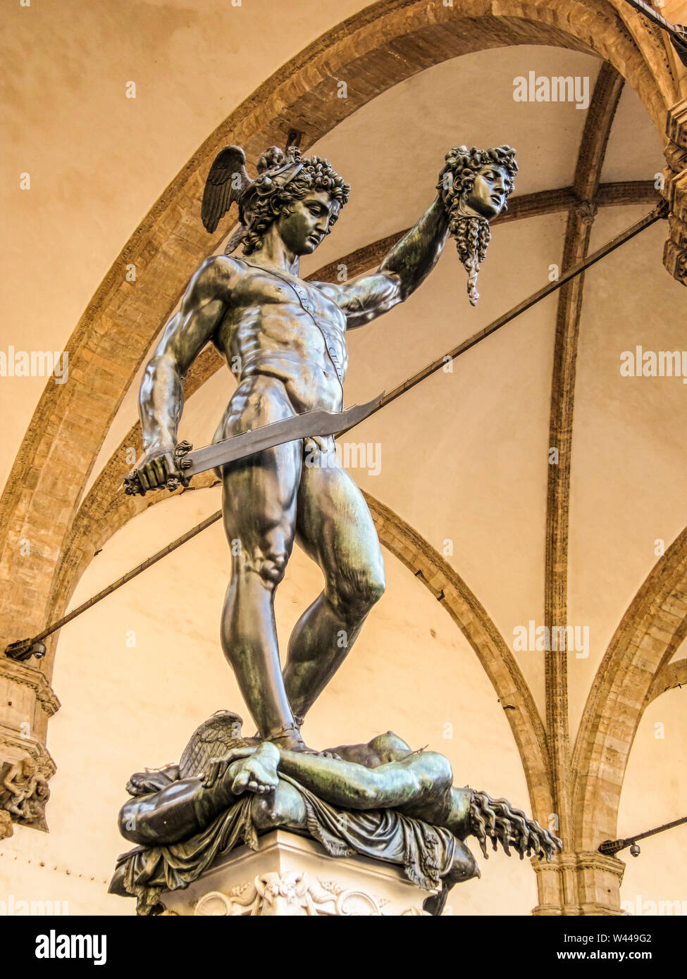 Perseus with the head of medusa hi-res stock photography and images - Alamy