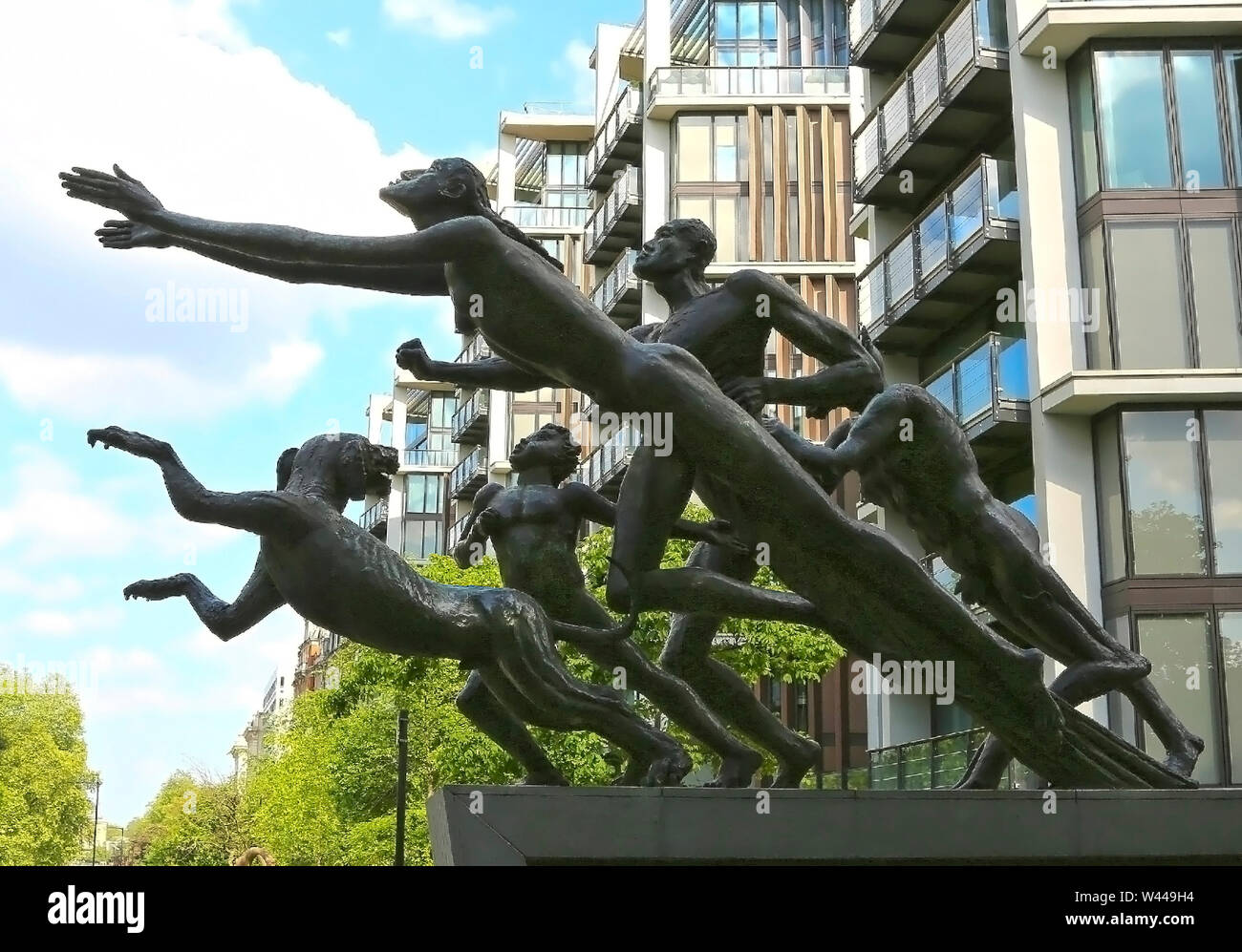 Jacob epstein statue hi-res stock photography and images - Alamy