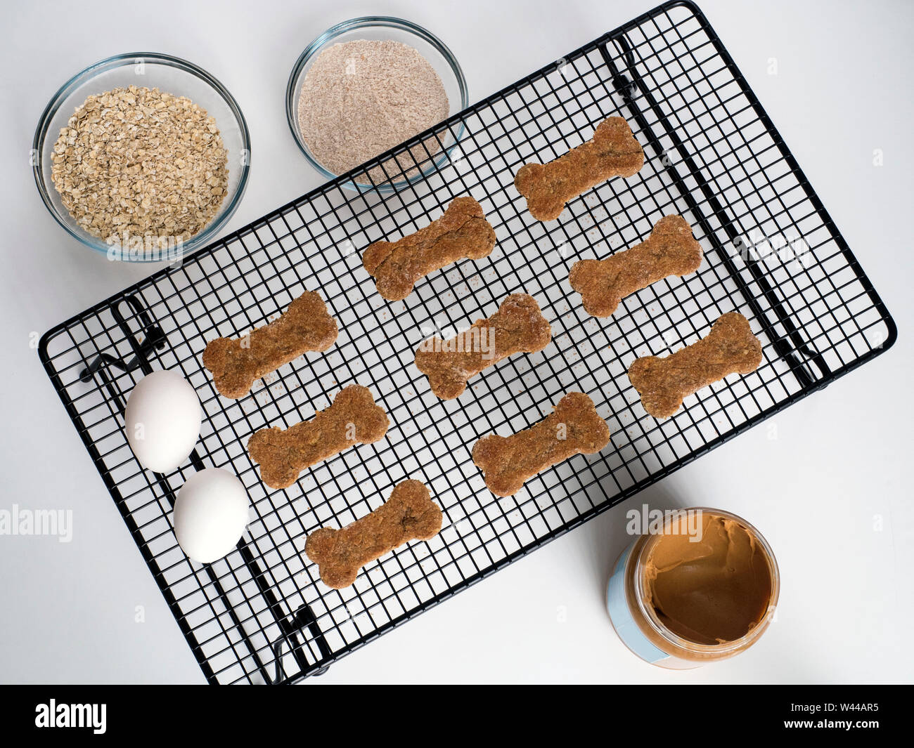 Baking dog biscuits hi-res stock photography and images - Alamy