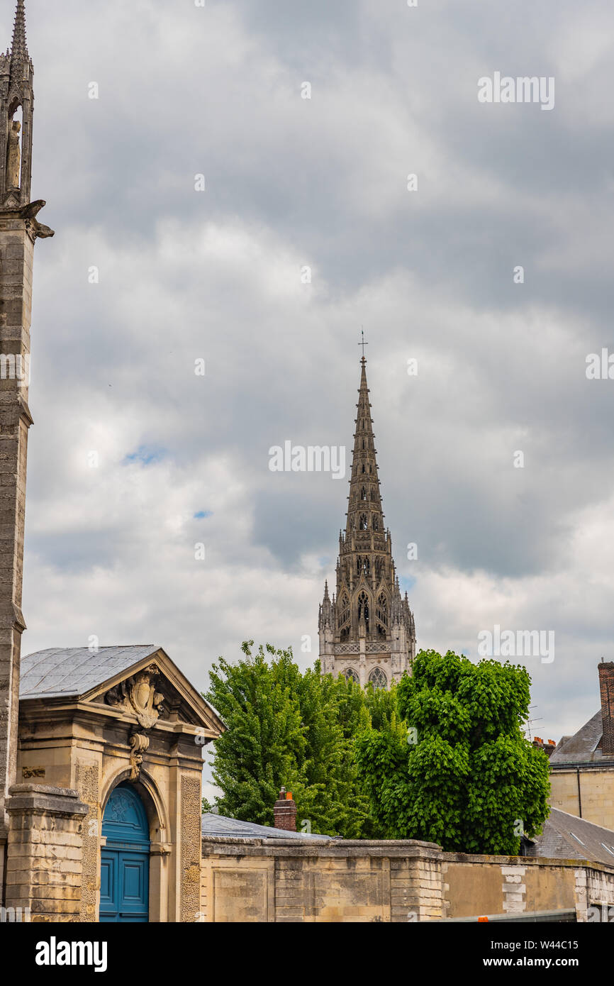 Rouen cathedral rose window hi-res stock photography and images - Alamy