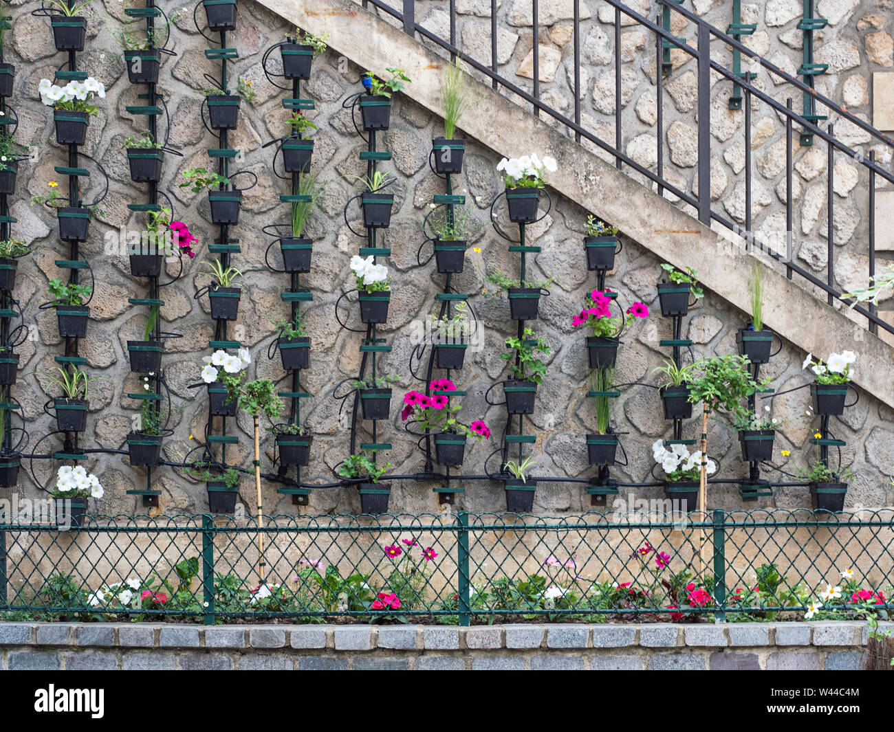 Paris Wrought Iron Fence High Resolution Stock Photography and Images ...