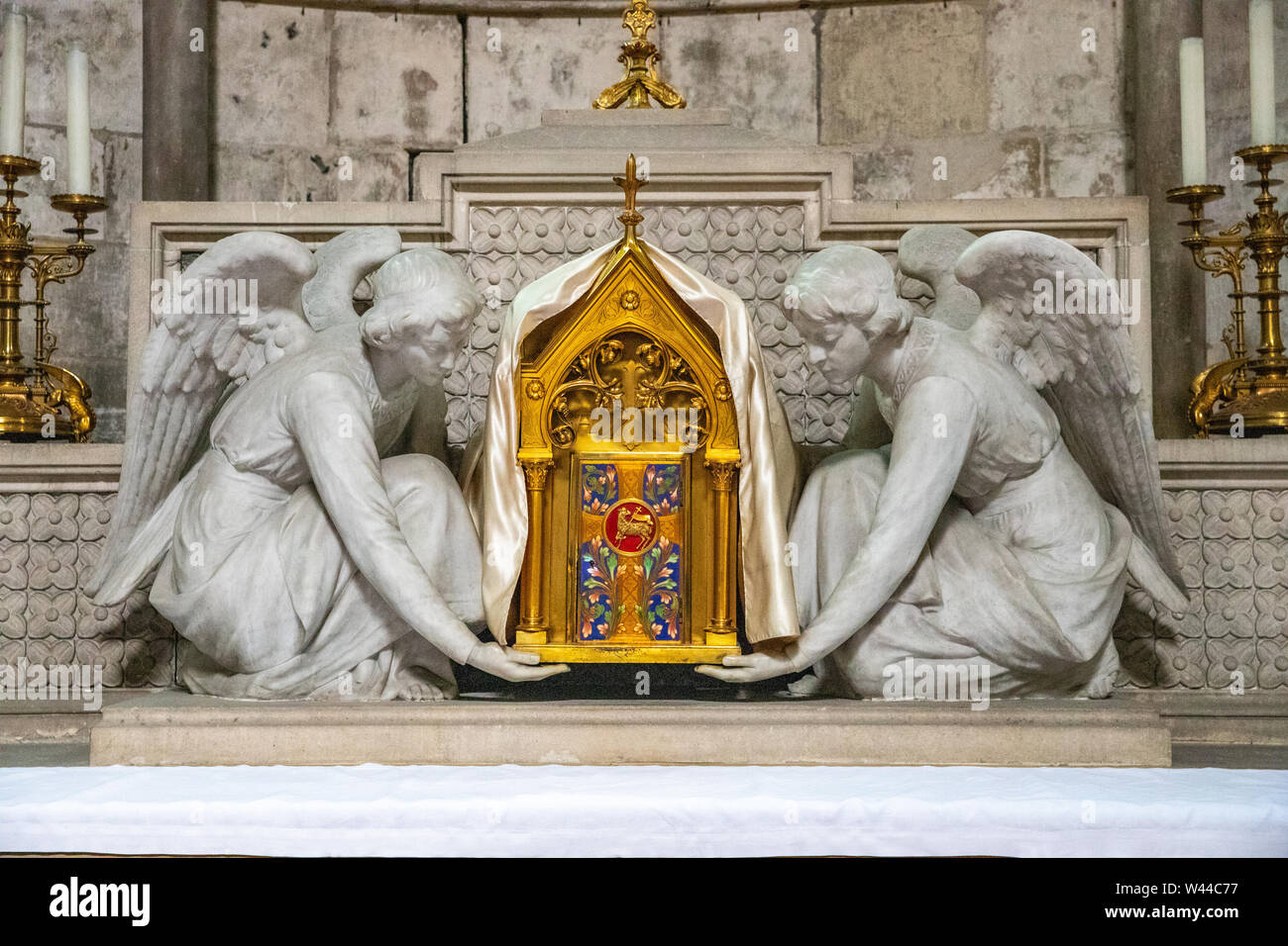 Rouen cathedral rose window hi-res stock photography and images - Alamy
