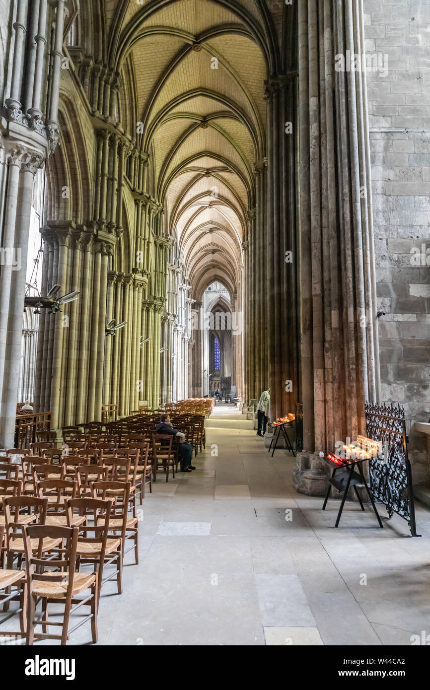 Interior of 4th century Cathedral of Nôtre-dame de Rouen in Rouen ...