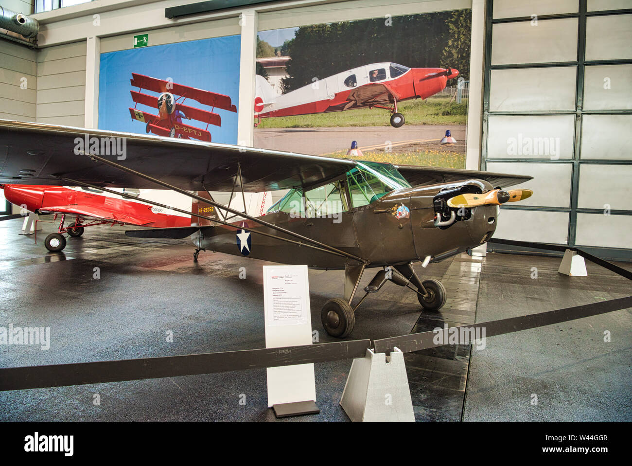Taylorcraft hi-res stock photography and images - Alamy