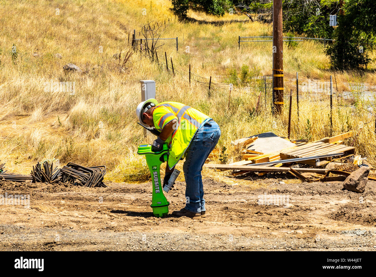 Horizontal boring machine hi-res stock photography and images - Alamy