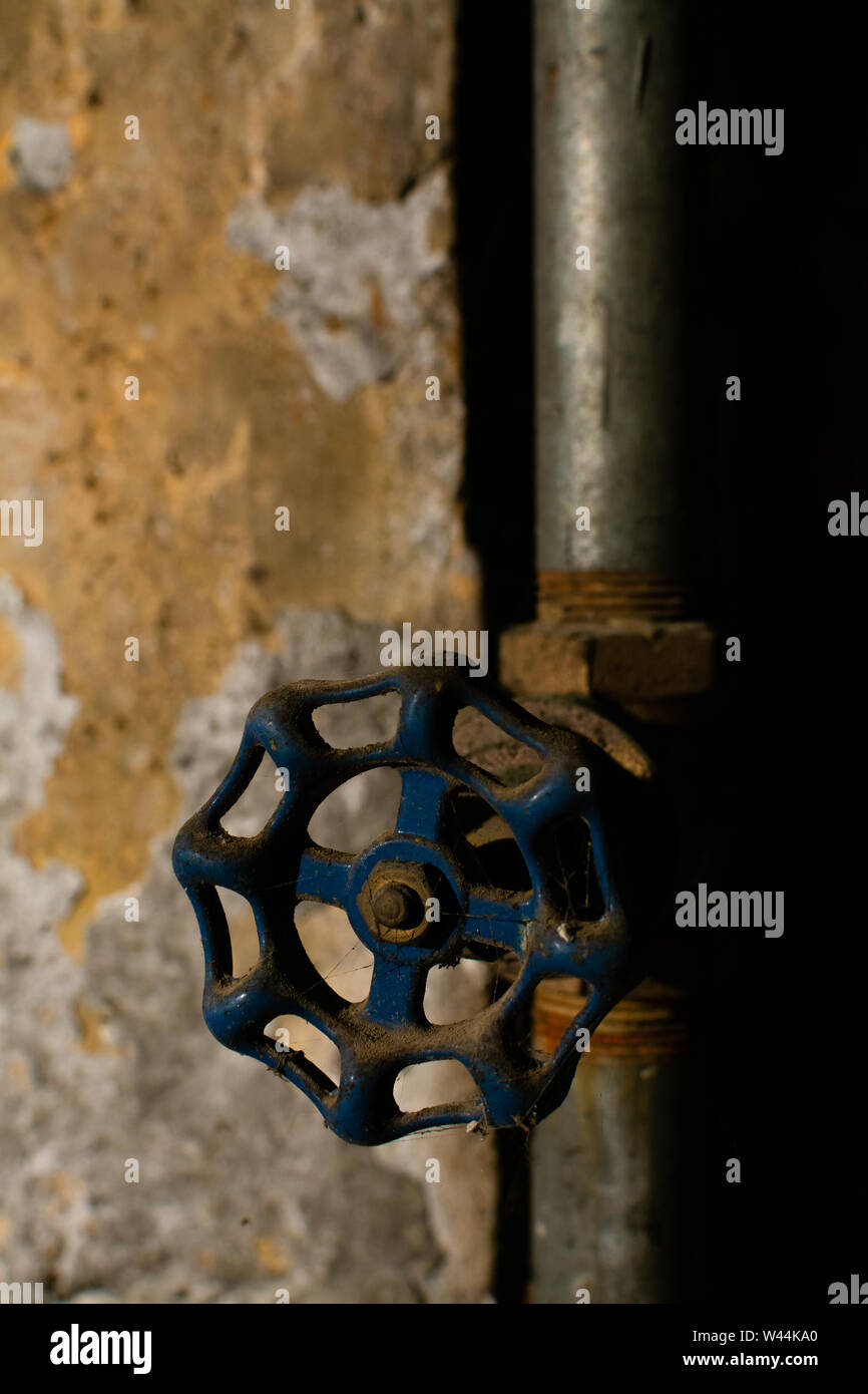 Old valve and rusted pipe Stock Photo - Alamy