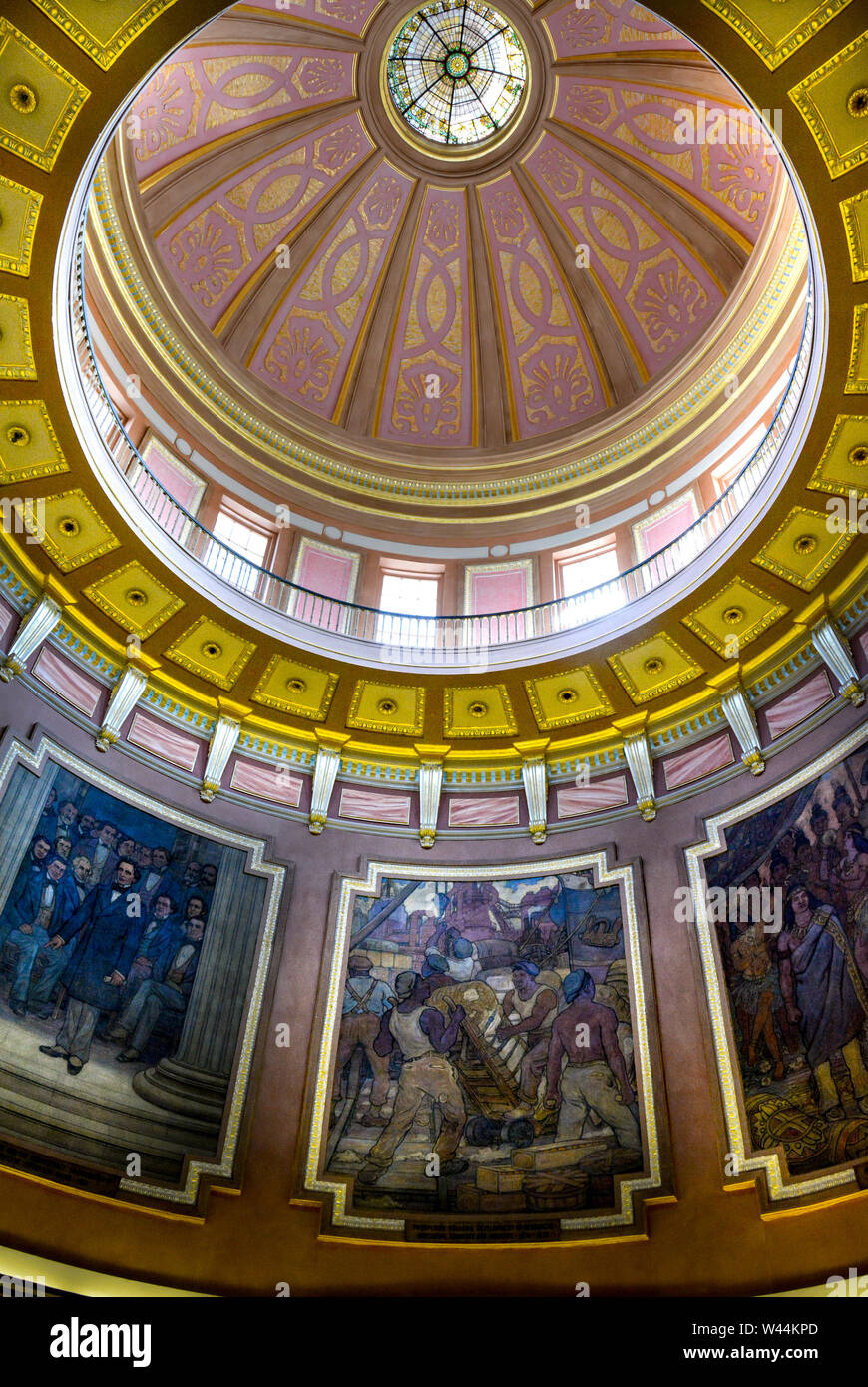 The dome interior of the historic Alabama State Capitol building is ...